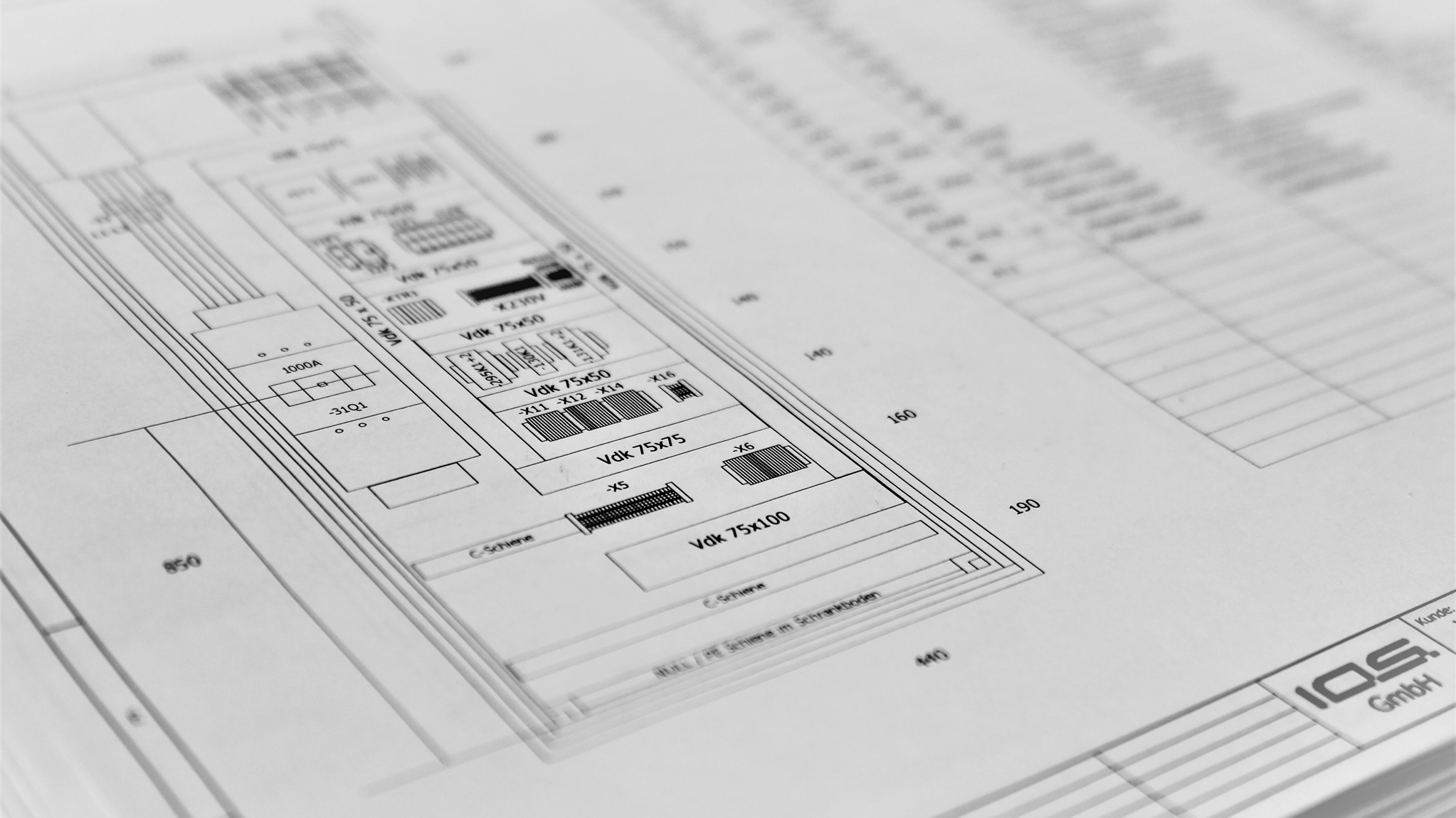 Engineering Schaltschrankbau Montage Service Inbetriebnahmen